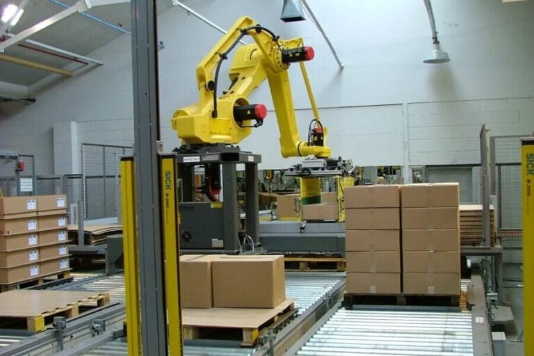 Robotic Palletisers | Automated Palletising Systems | Phoenix Handling Solutions